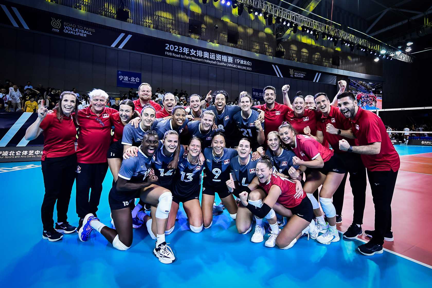 Canada takes it to the next level to defeat China | Volleyball Canada